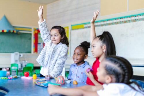 How to Make Presentations Fun for Kids · SlidesCorner.com